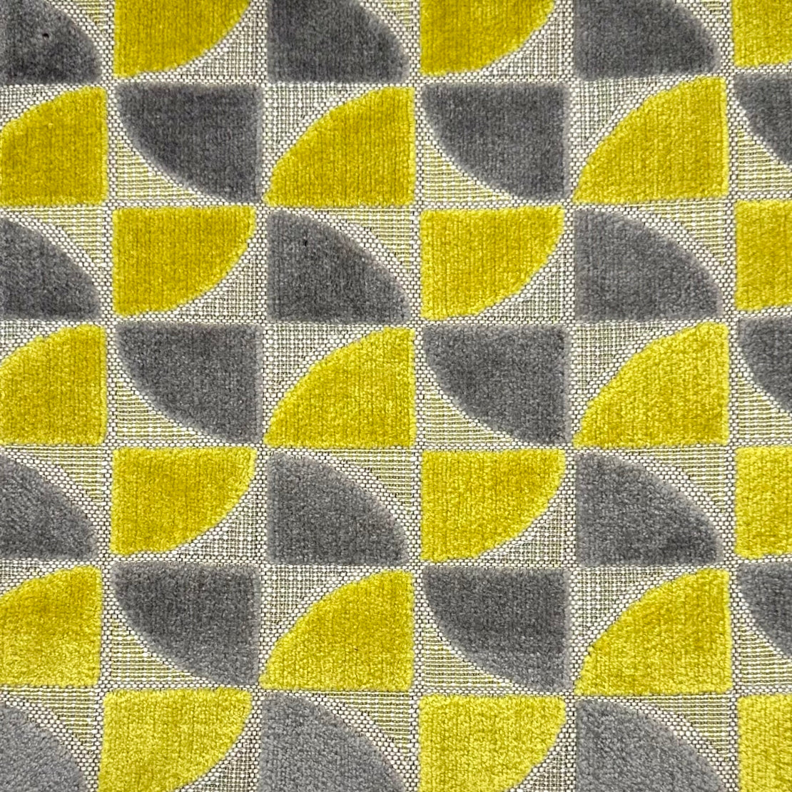 PINWHEEL LIME – Atlanta Fabrics